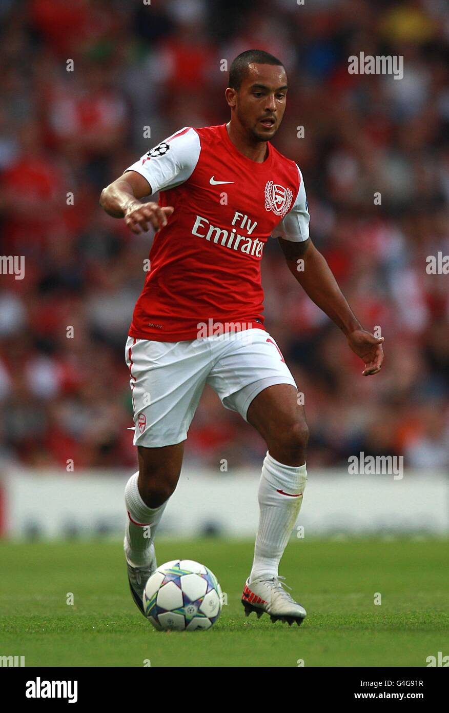 Theo walcott arsenal champions league hi-res stock photography and ...