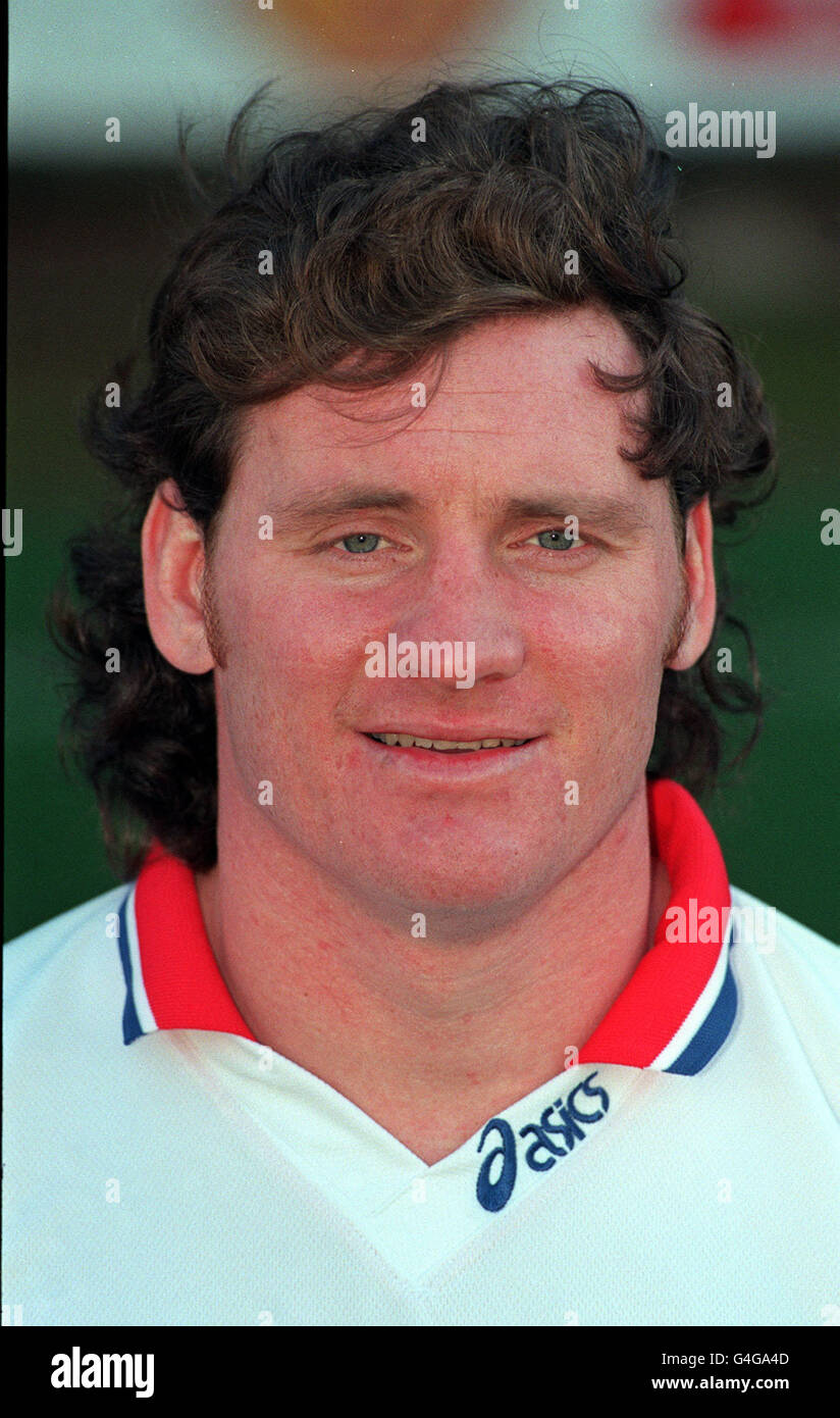 Dale laughton of the england rugby league team hi-res stock photography ...