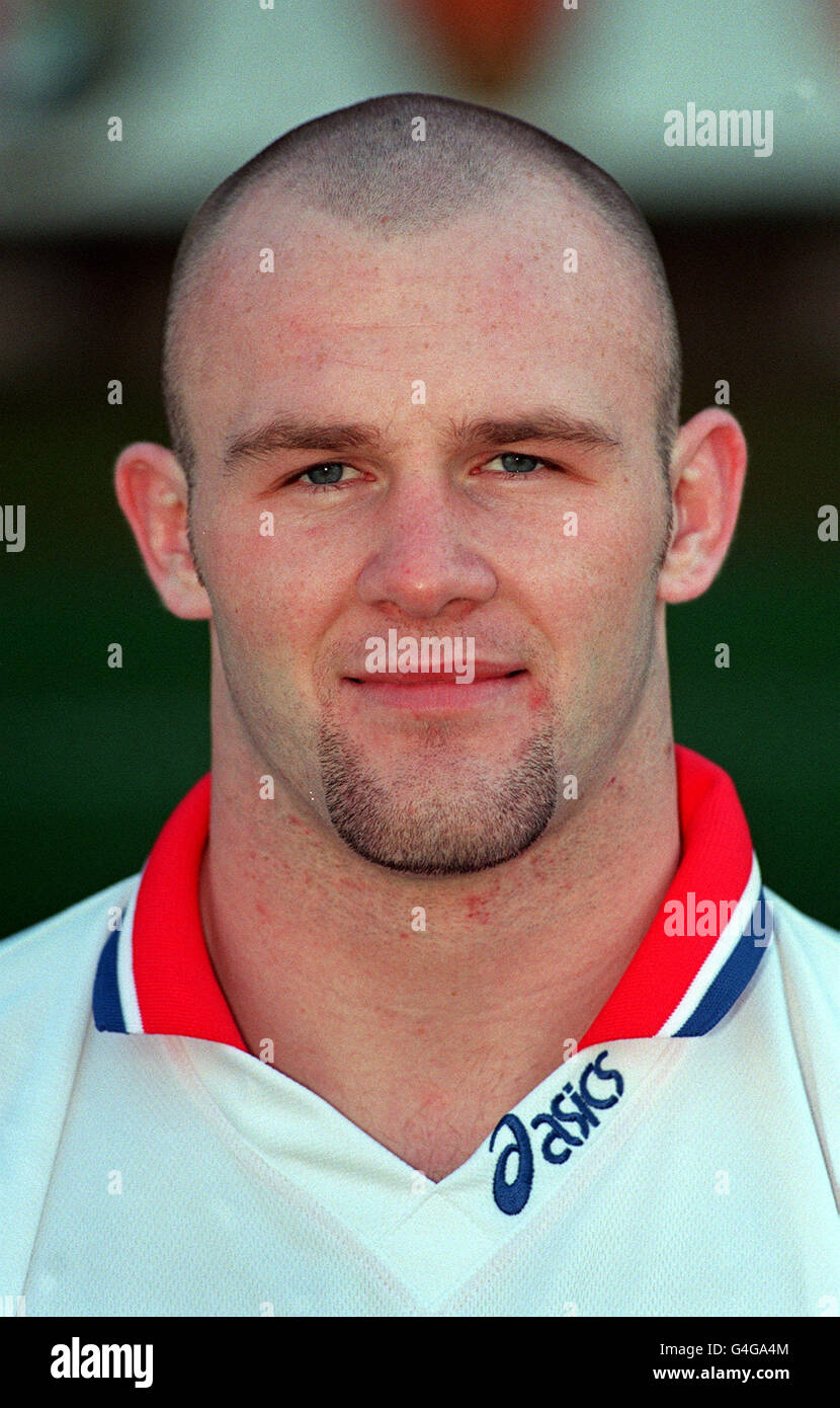 Keith senior of the england rugby league team hi-res stock photography ...
