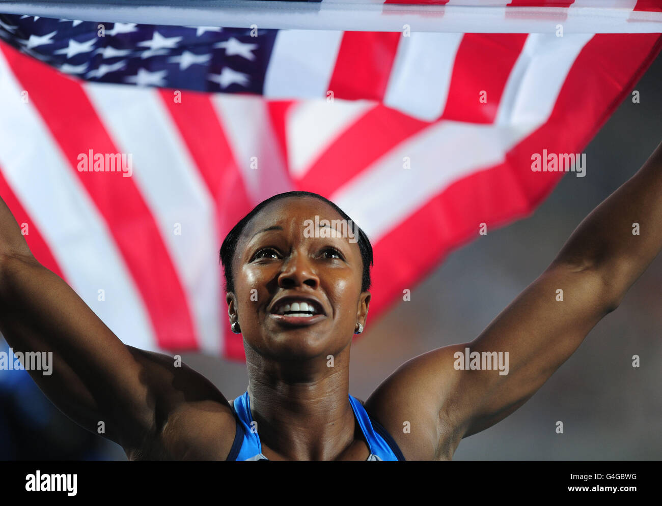 Usas carmelita jeter celebrates winning the womens 100m final hi-res ...