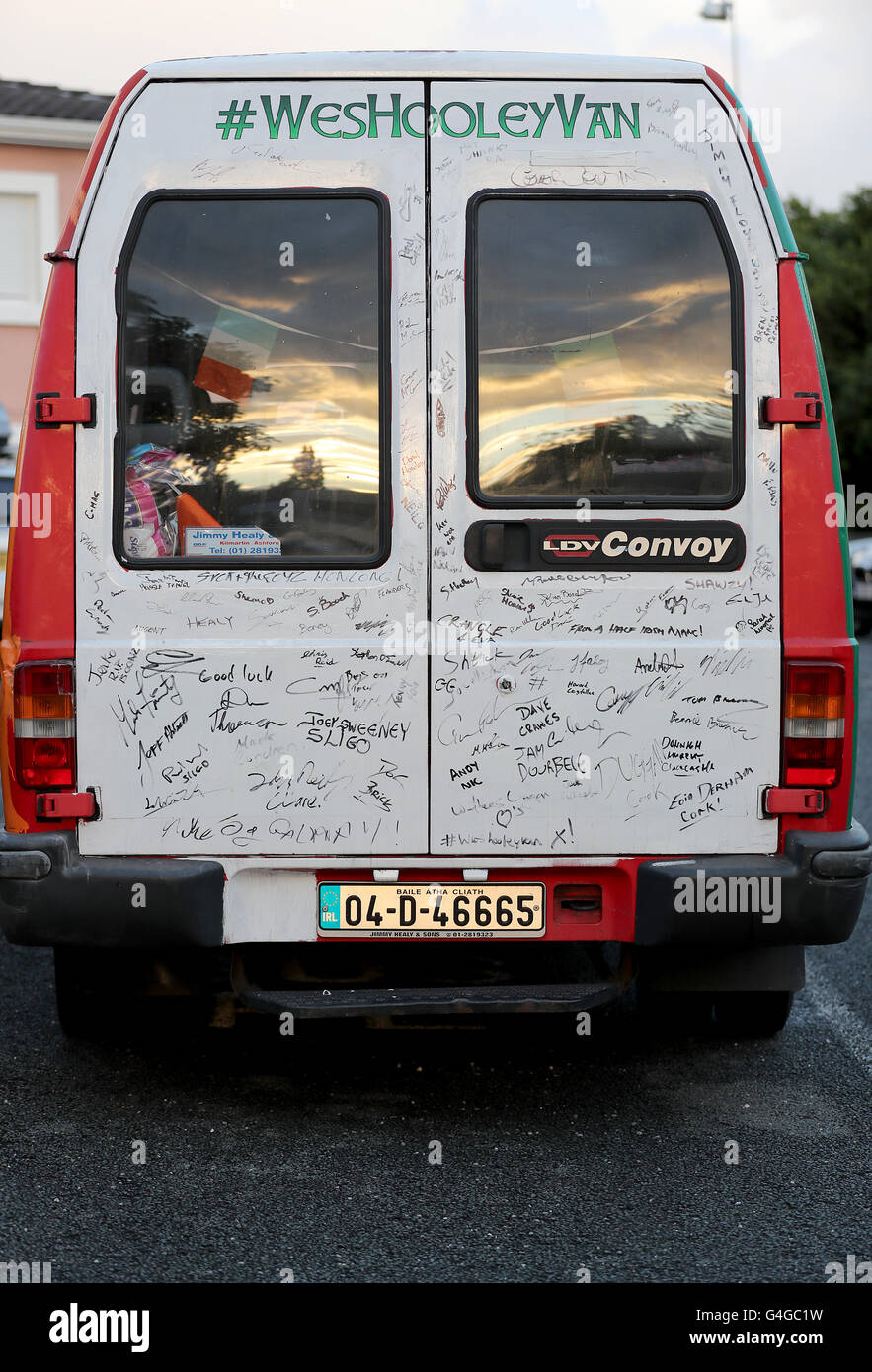 A Republic of Ireland themed fan van Stock Photo - Alamy