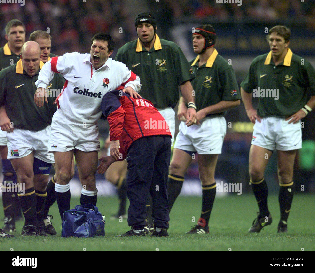 Rugby england v sa2 hi-res stock photography and images - Alamy
