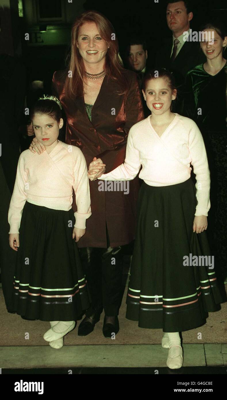 With their daughters princesses beatrice right and eugenie hi-res stock ...