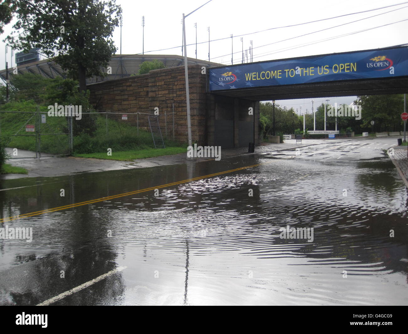 Improve the city hi-res stock photography and images - Alamy