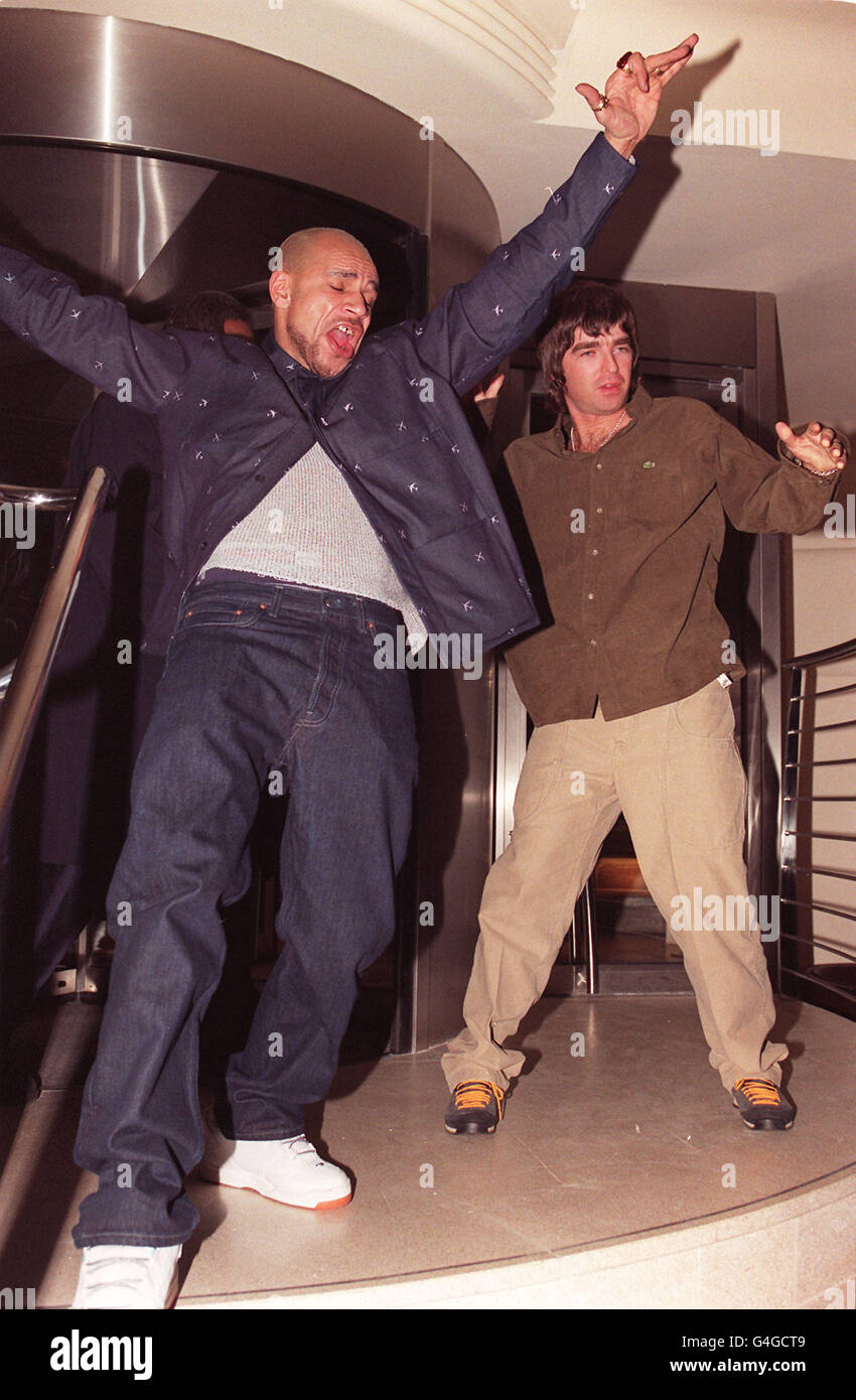 SHOWBIZ Gallagher Goldie Stock Photo - Alamy