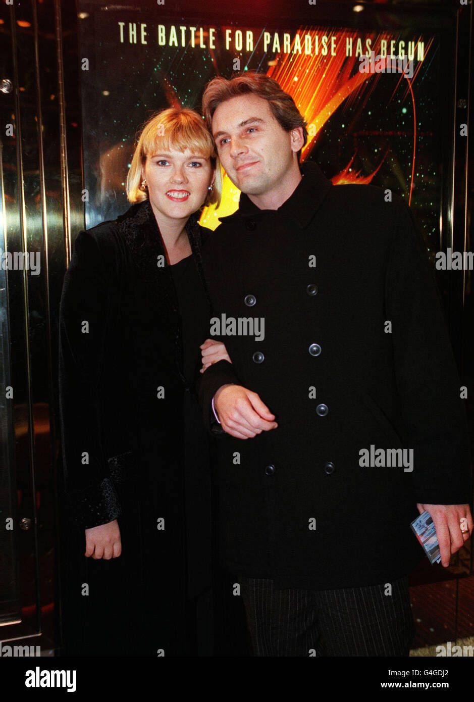 PA NEWS 15/12/98 ACTRESS LISA GEOGHAN, WHO PLAYS WPC POLLY PAGE IN THE ...