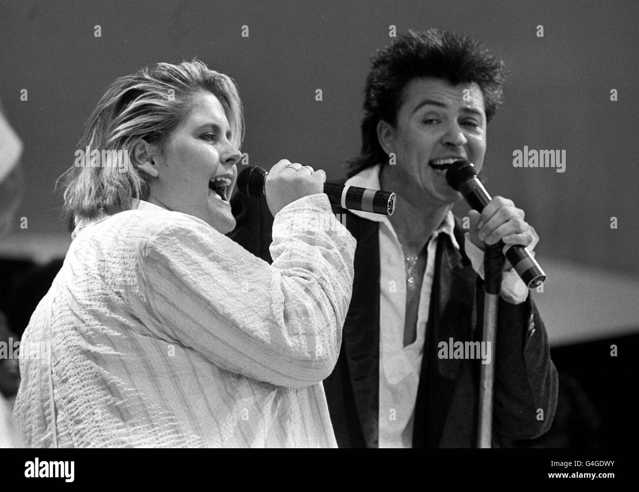 Live Aid Concert - Wembley Stadium Stock Photo - Alamy