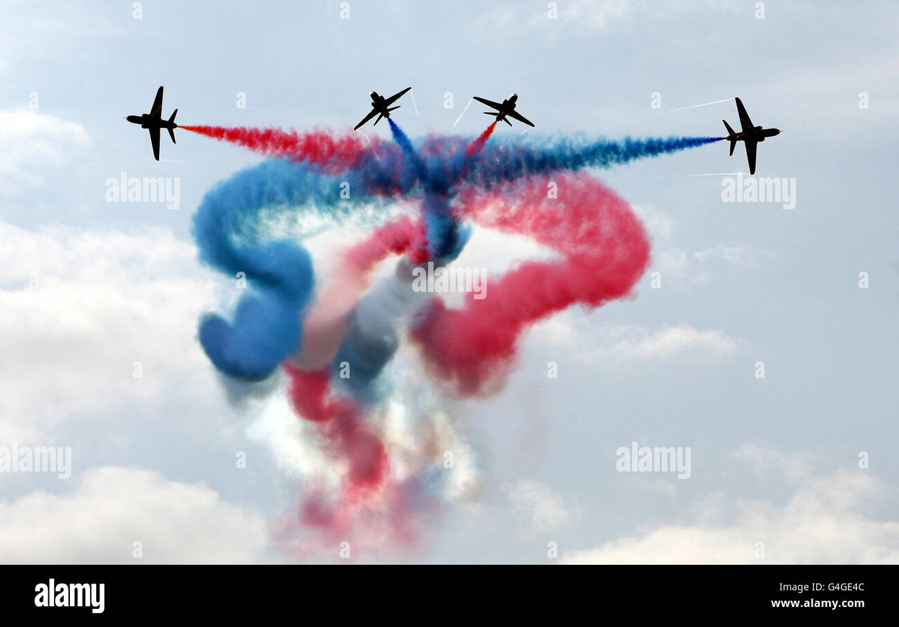 Red Arrows display Stock Photo - Alamy
