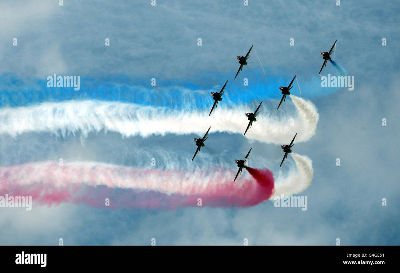 Red Arrows display Stock Photo - Alamy