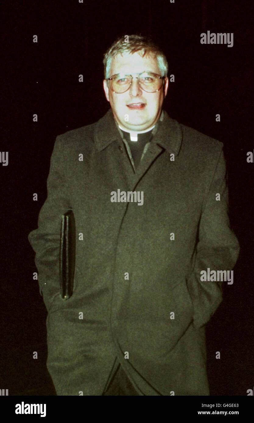 Father noel barry hi-res stock photography and images - Alamy