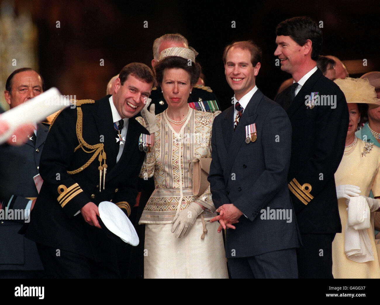 Tim lawrence duke of york prince andrew commander tim laurence hi-res ...