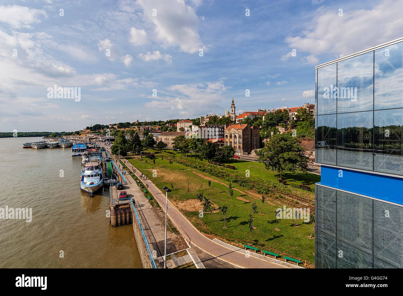 Panorama view on Belgrade fortress and old part of town, on confluence ...