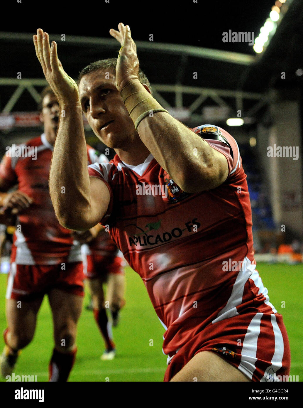 Rugby league action scoring try hi-res stock photography and images - Alamy