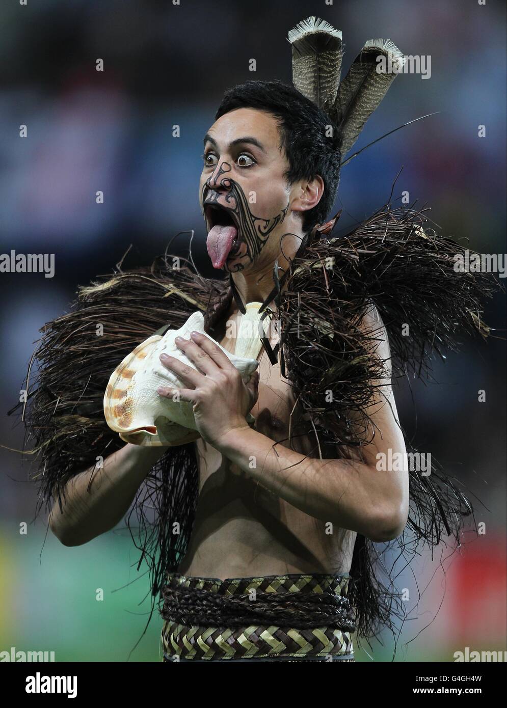 Maori war dance hi-res stock photography and images - Alamy