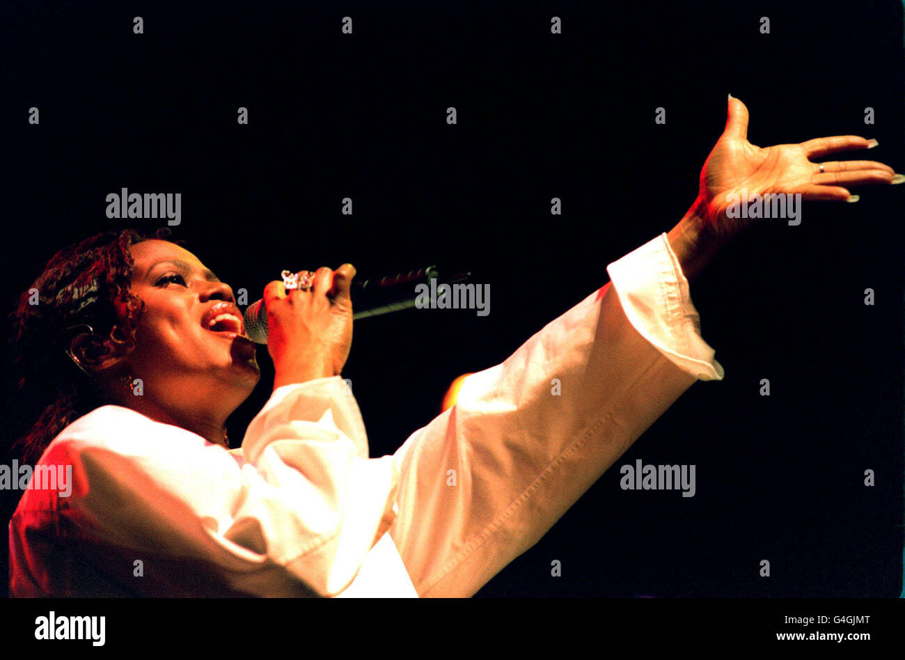 Desree hi-res stock photography and images - Alamy