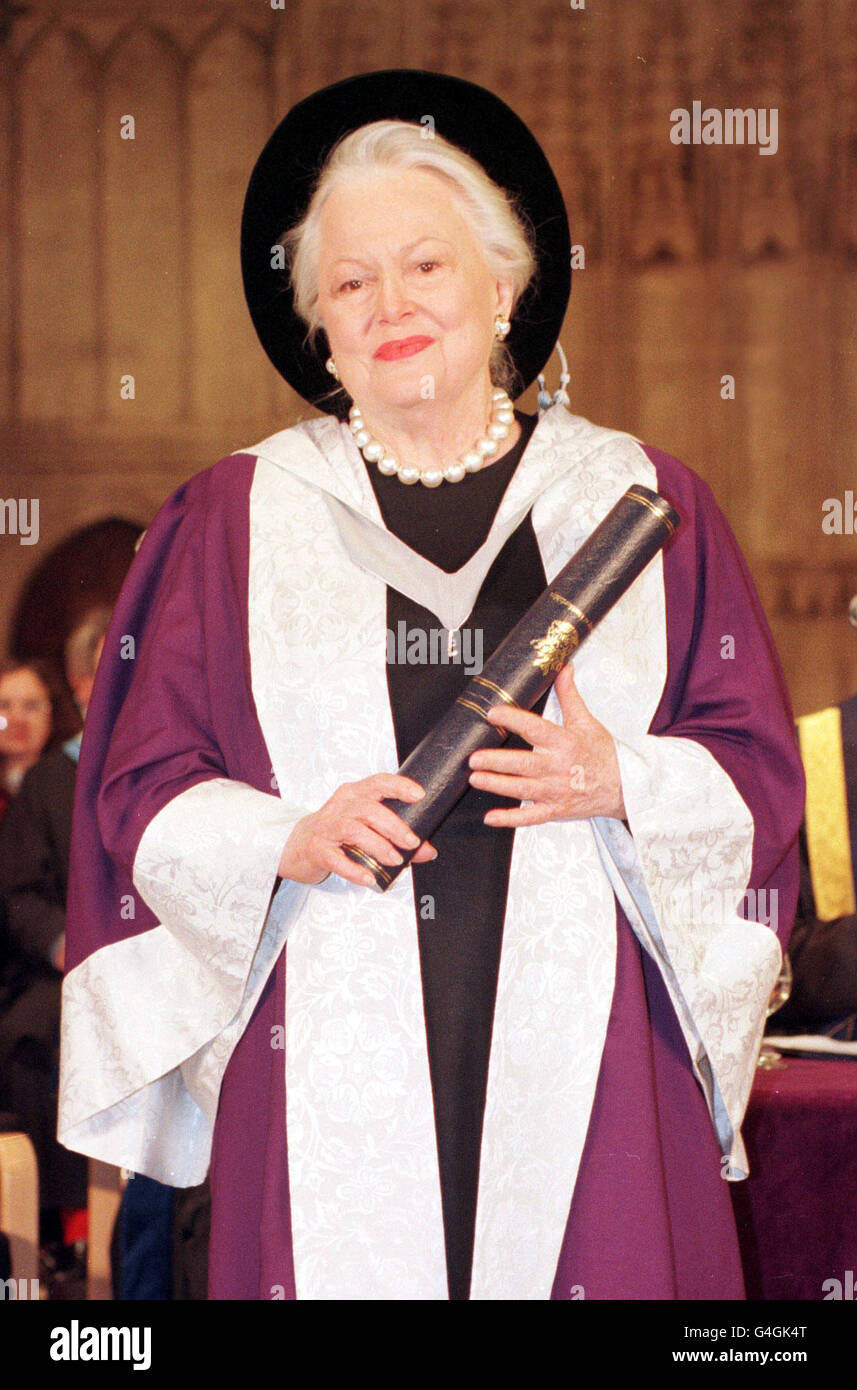 Veteran Hollywood actress, Olivia de Havilland, holds her Honorary ...
