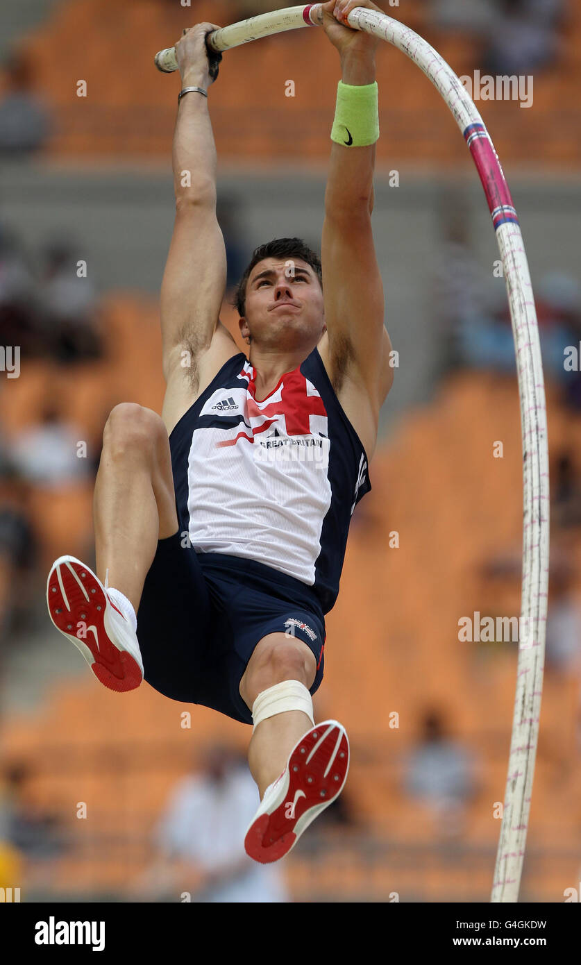 Great britains steven lewis during the mens pole vault hi-res stock ...