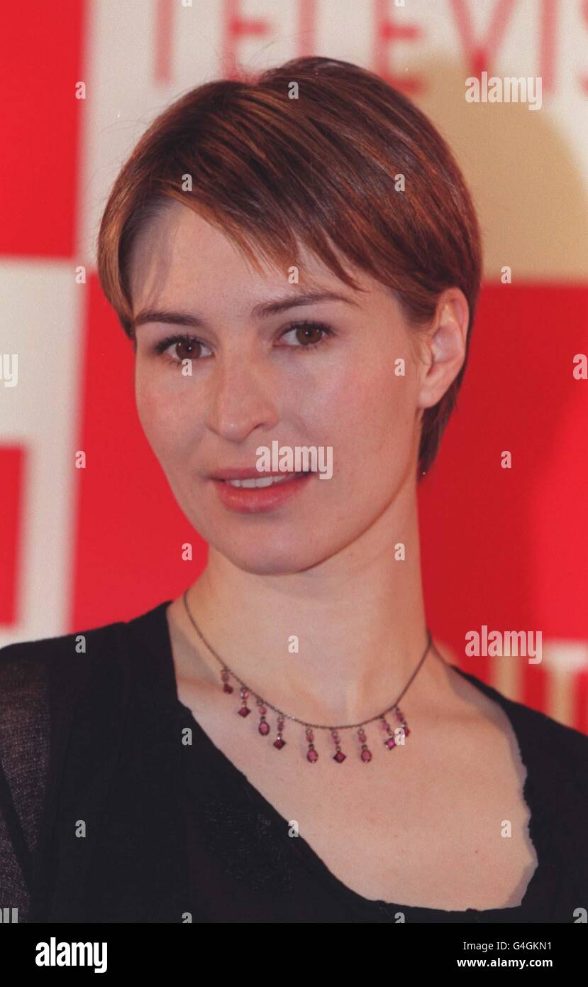 Actress helen baxendale hi-res stock photography and images - Alamy
