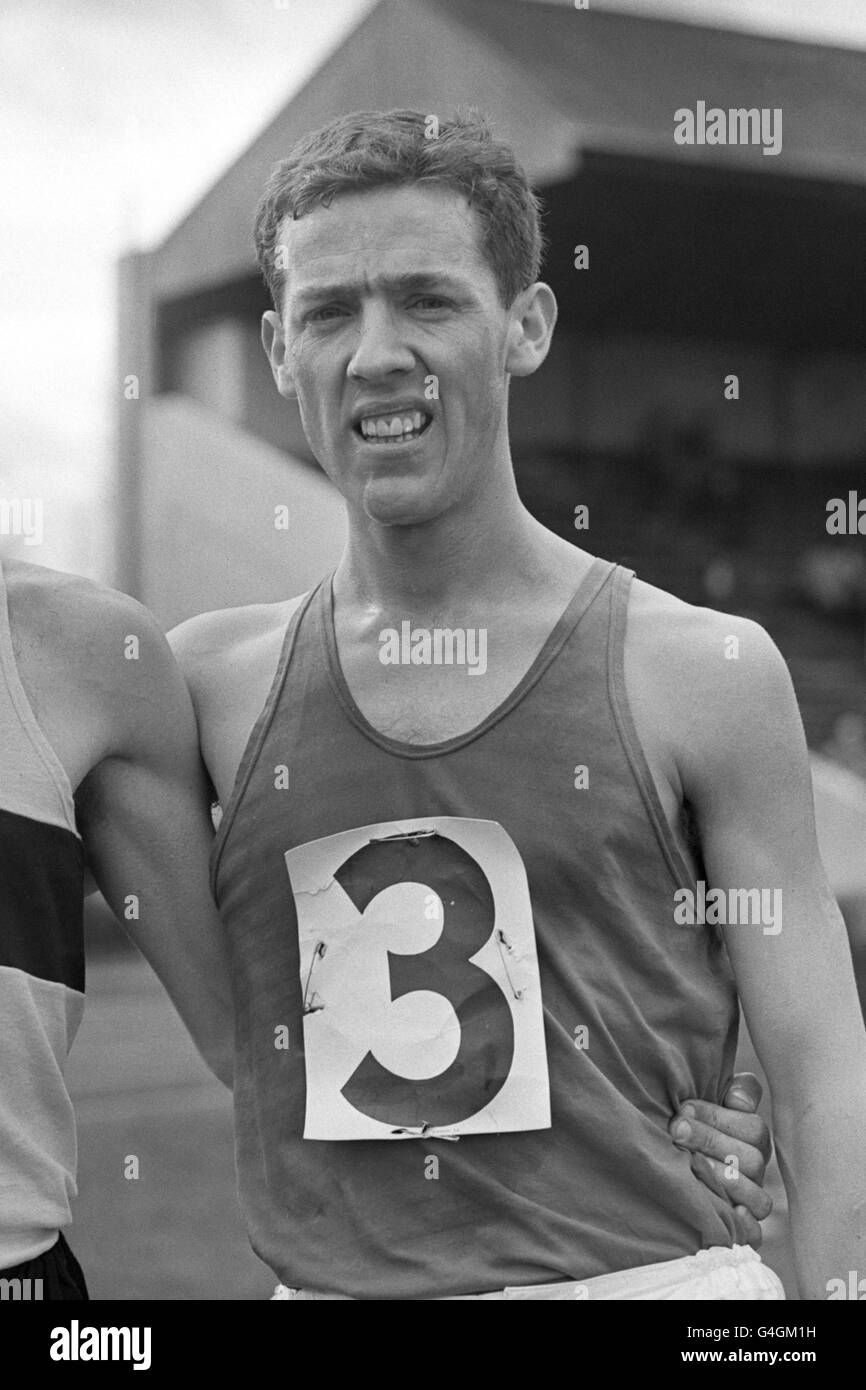 10 mile race Black and White Stock Photos & Images - Alamy