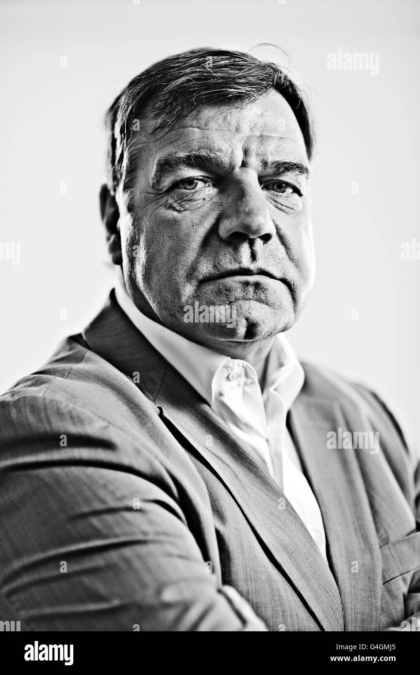 Football manager headshot Black and White Stock Photos & Images - Alamy