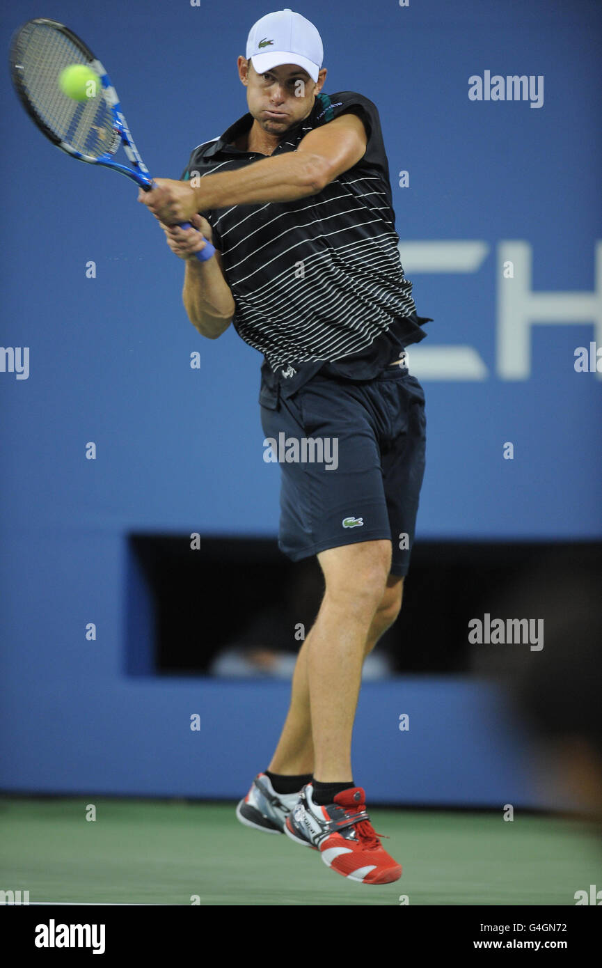 Jack sock backhand hi-res stock photography and images - Alamy