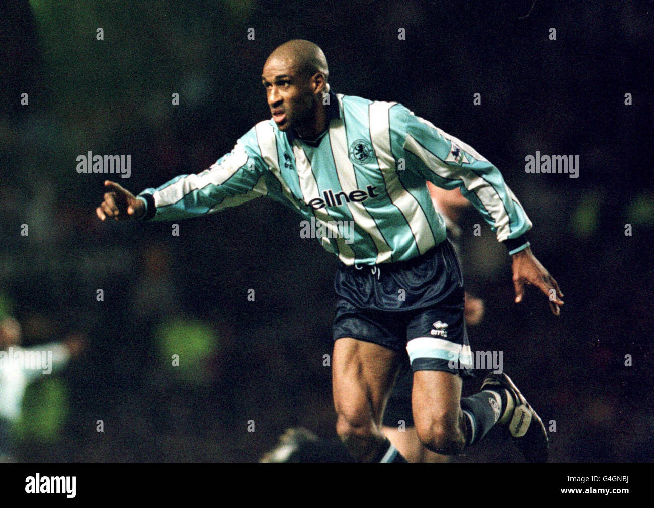 Brian Deane celebrates scoring Middlesbrough's third goal against ...