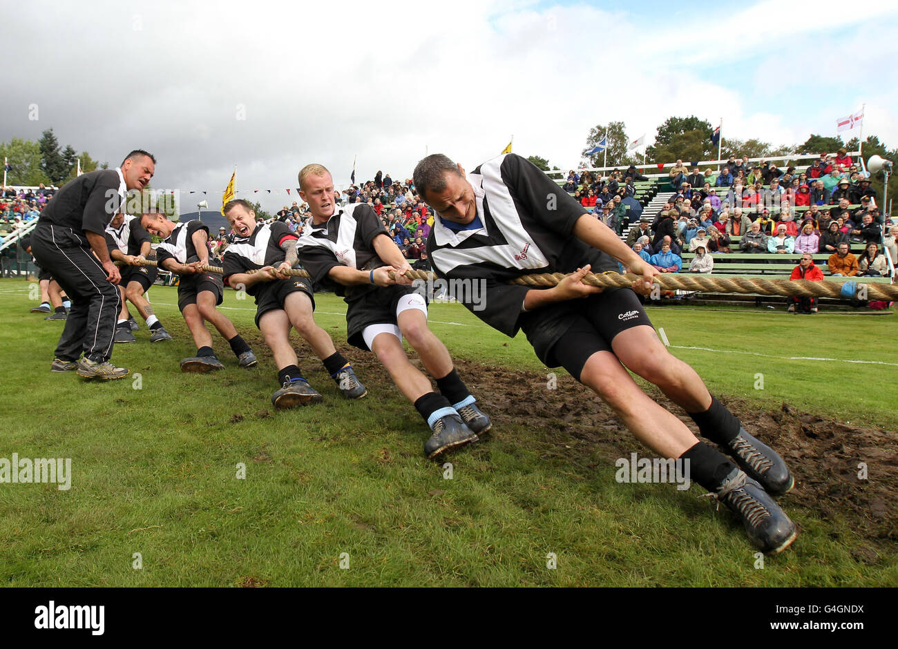 Royal braemar general view gv hi-res stock photography and images - Alamy