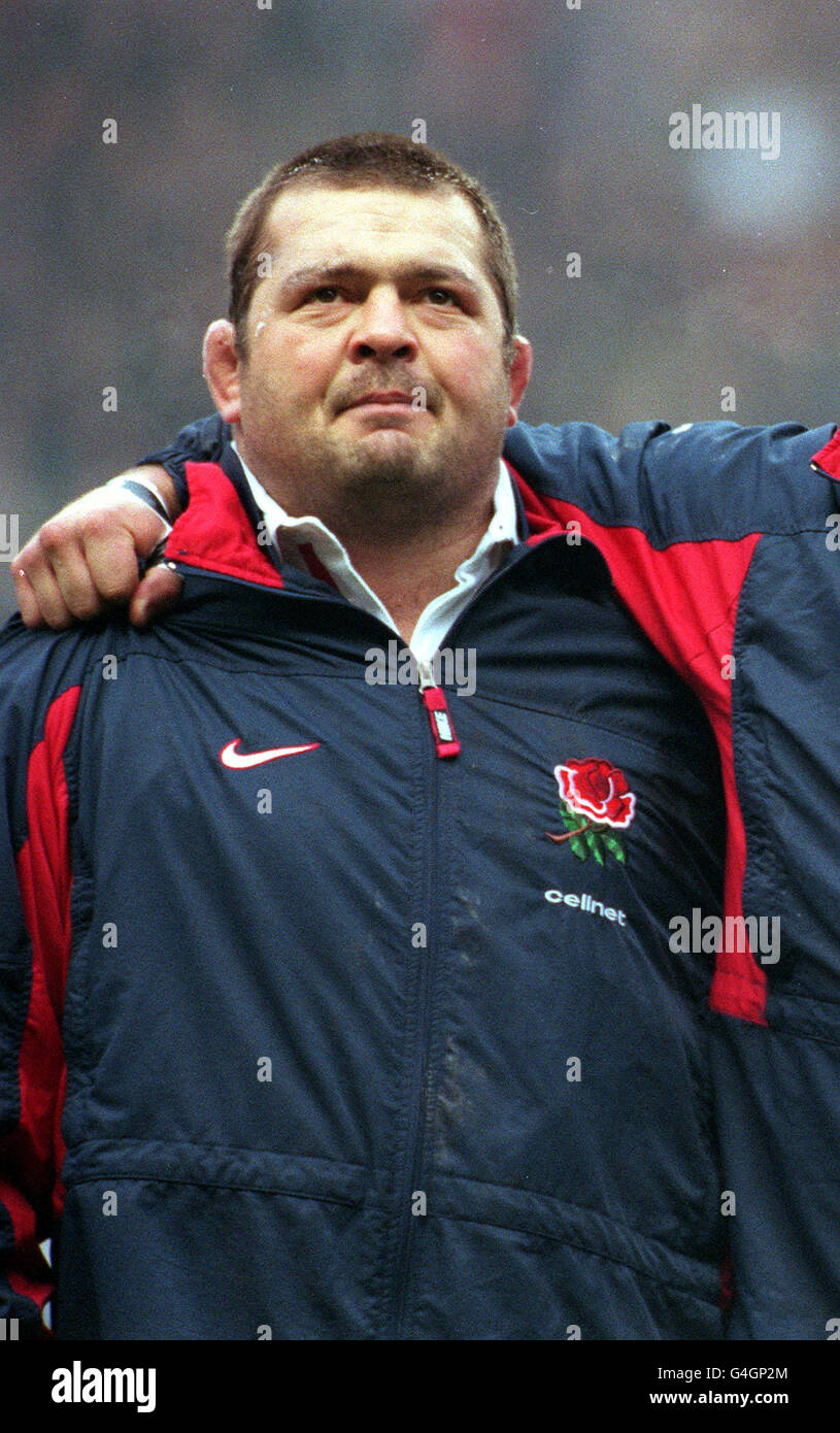 ENGLAND RUGBY UNION TEAM. PA NEWS PHOTO 9/12/98 DARREN GARFORTH OF THE ...