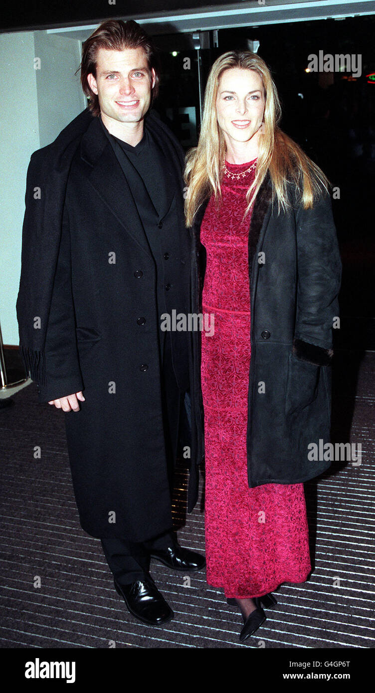 PA NEWS PHOTO 9/12/98 CASPAR VAN DIEN AND CATHERINE OXENBURG AT THE ...