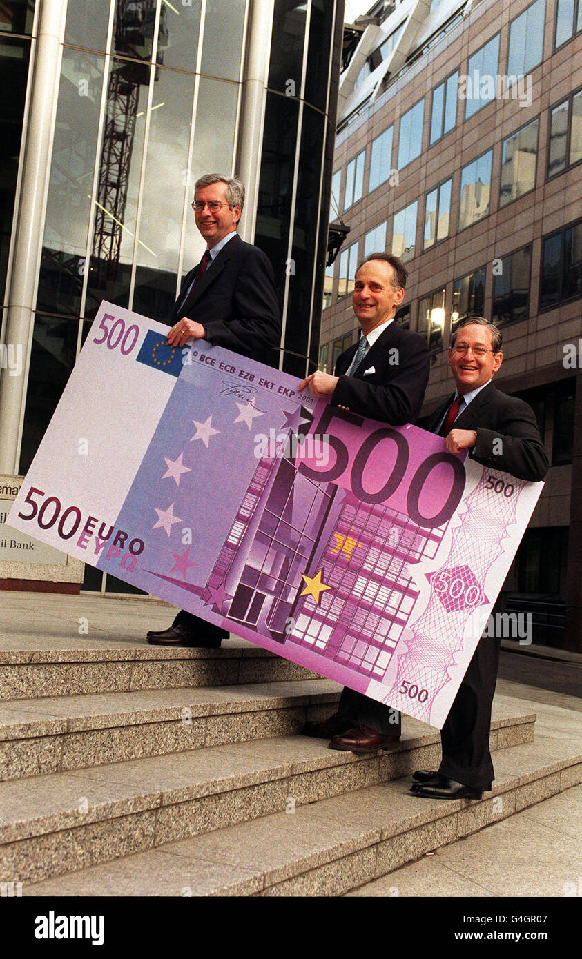 Joseph Willet (left), Chief Operating Officer for Merrill Lynch, with ...