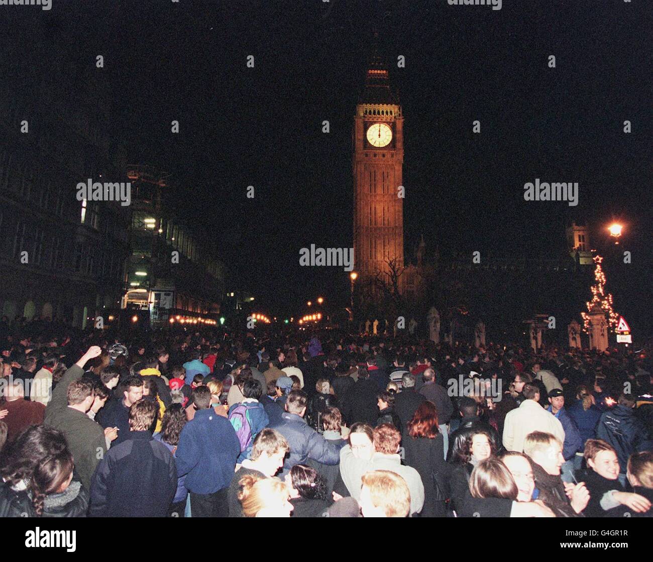 Chimes big ben hi-res stock photography and images - Alamy