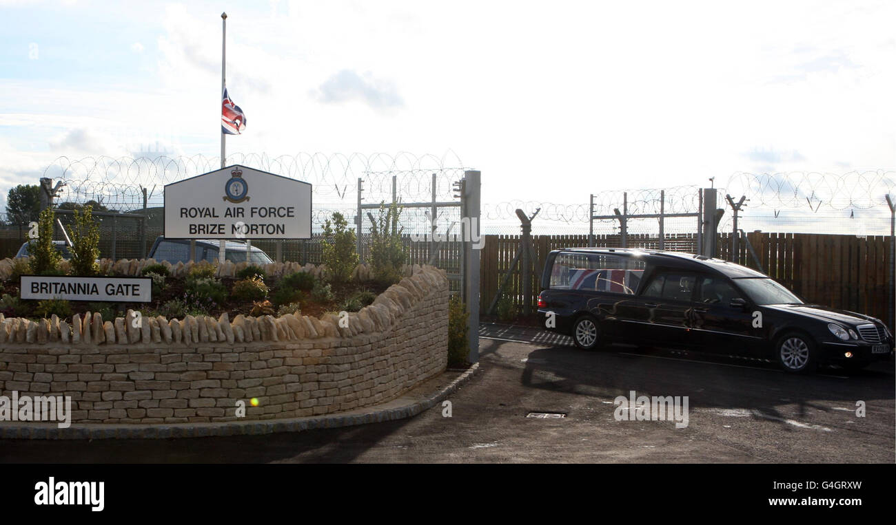 The body of sergeant barry weston hi-res stock photography and images ...