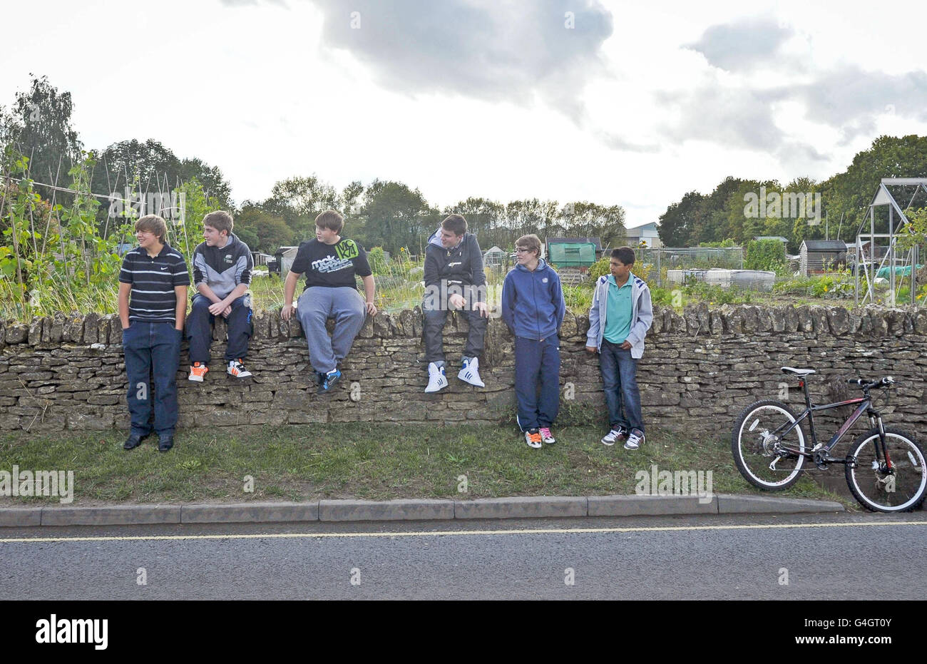 Teenagers from Brize Norton wait for the cortege of Royal Marine SGT ...