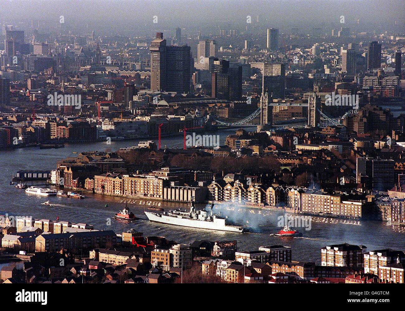 HMS London/Tower Bridge Stock Photo - Alamy