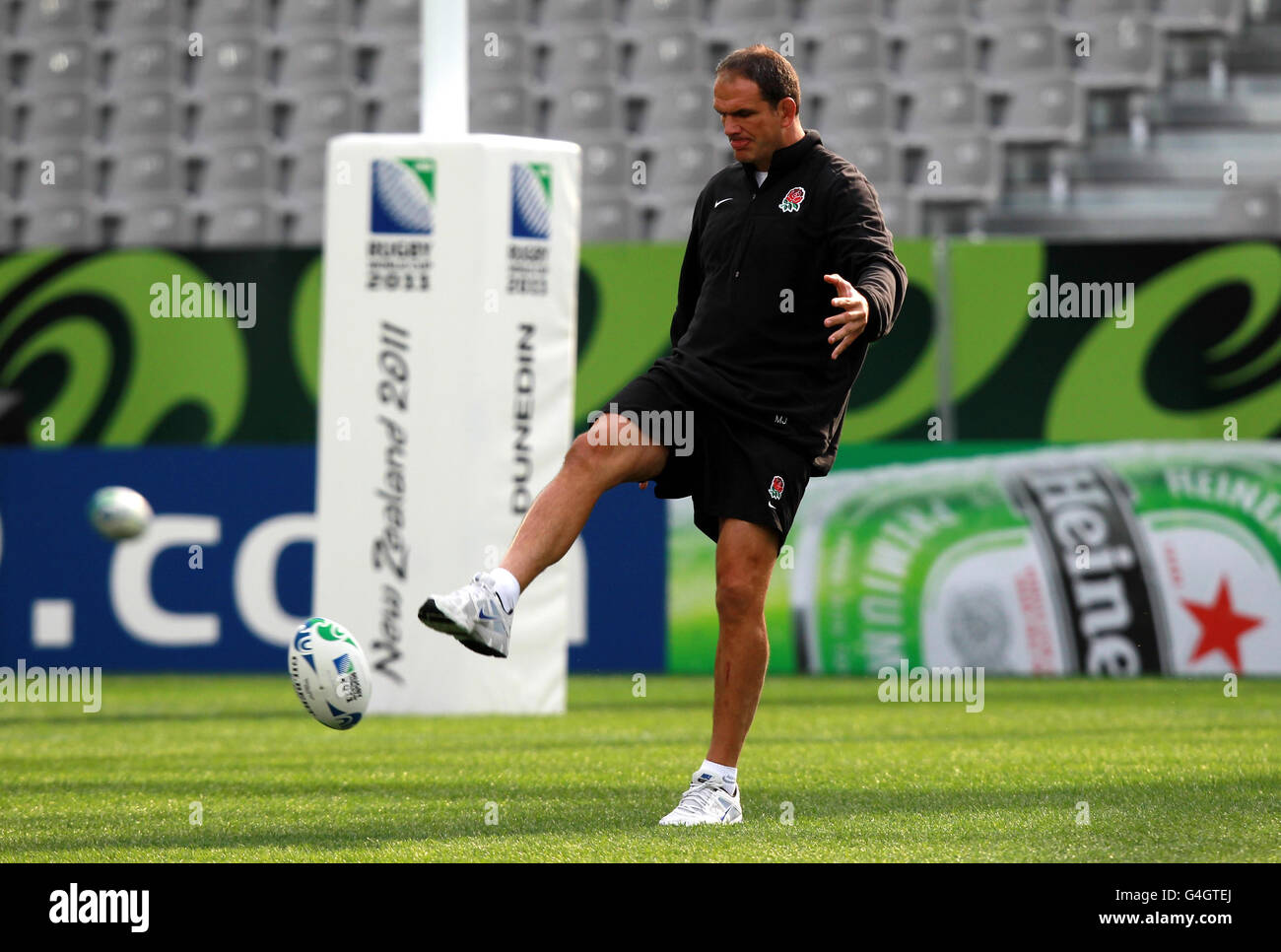 Rugbyu argentina full length mangrr hi-res stock photography and images ...