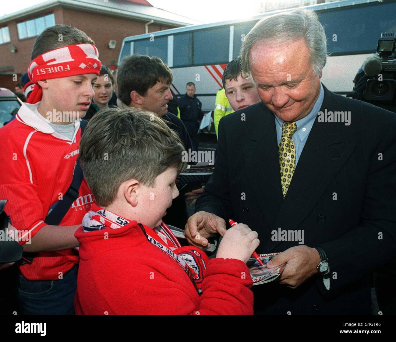 Ron atkinson arrives hi-res stock photography and images - Alamy
