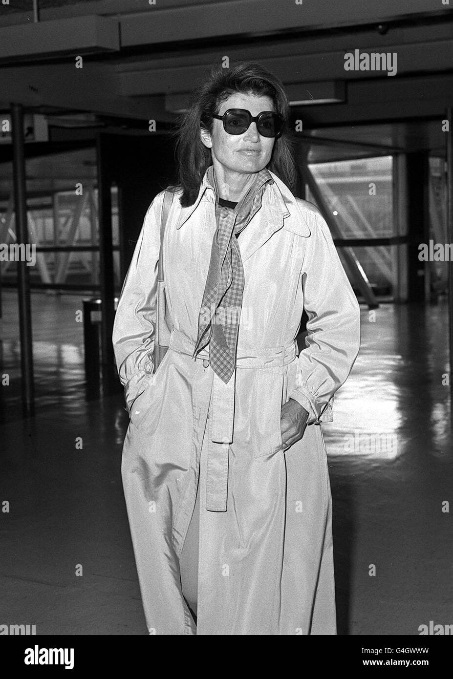 Jacqueline kennedy onassis india Black and White Stock Photos & Images ...