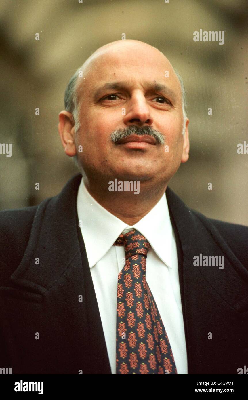 COURTS Mohammed Sawar Stock Photo - Alamy