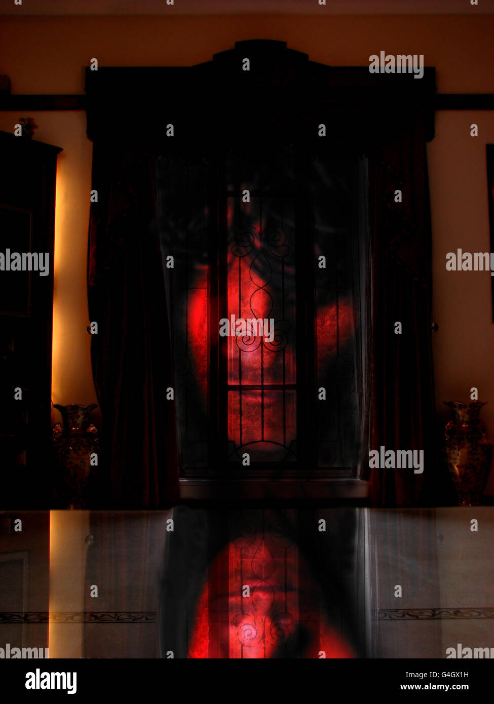 Horror face in the window Stock Photo - Alamy