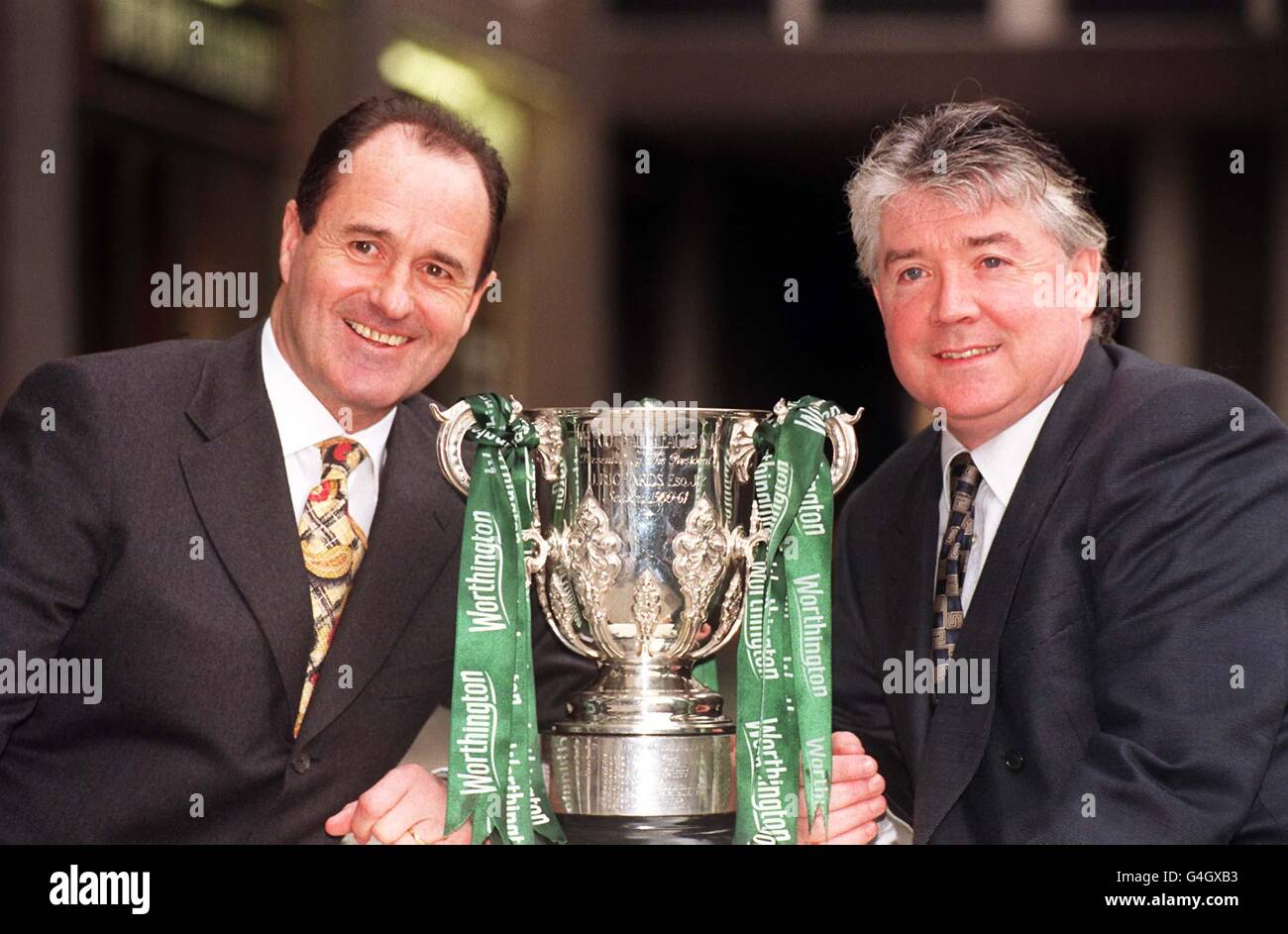 George graham tottenham cup hi-res stock photography and images - Alamy