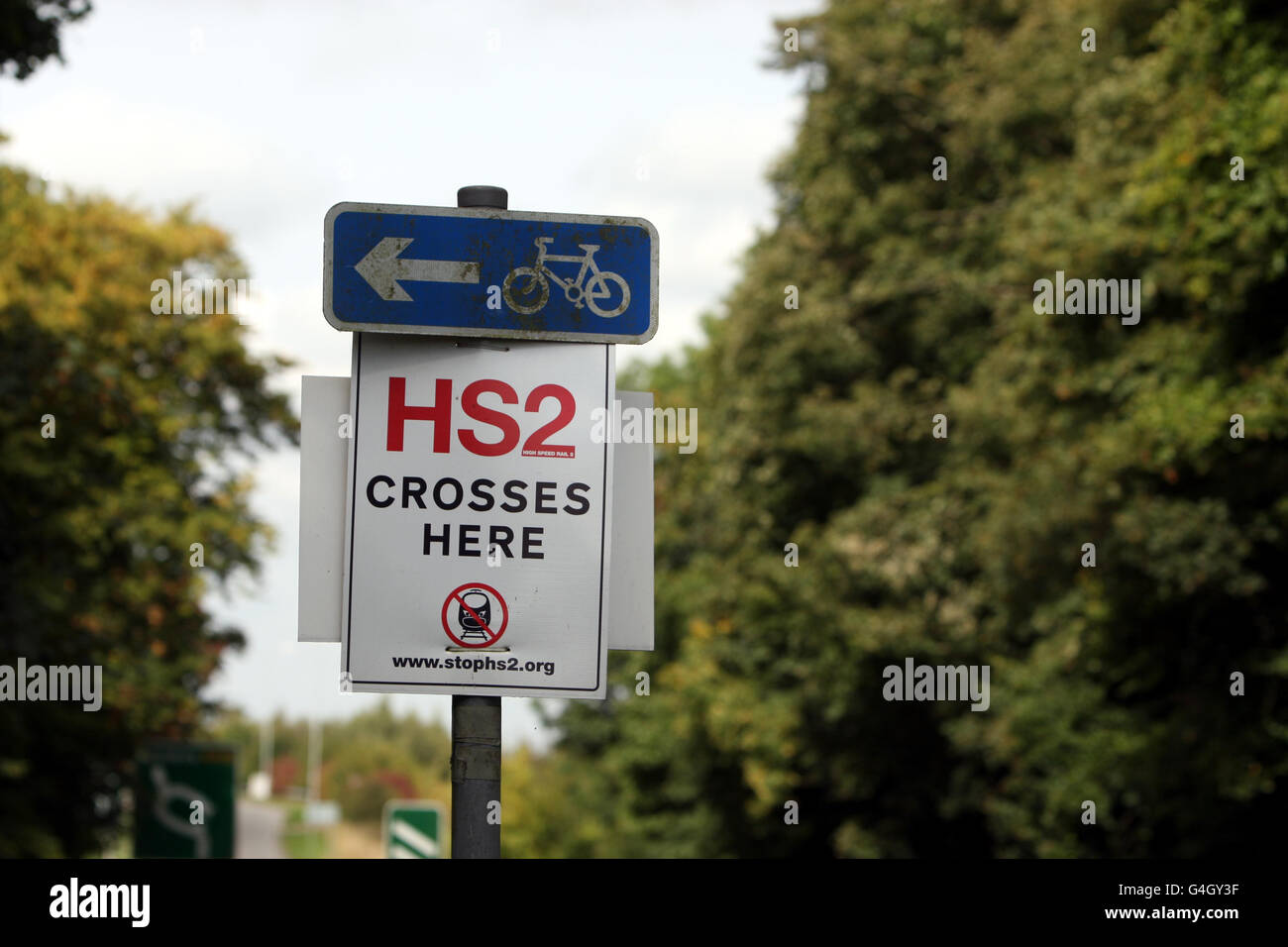 Stop the HS2 Signs - Wendover Stock Photo - Alamy