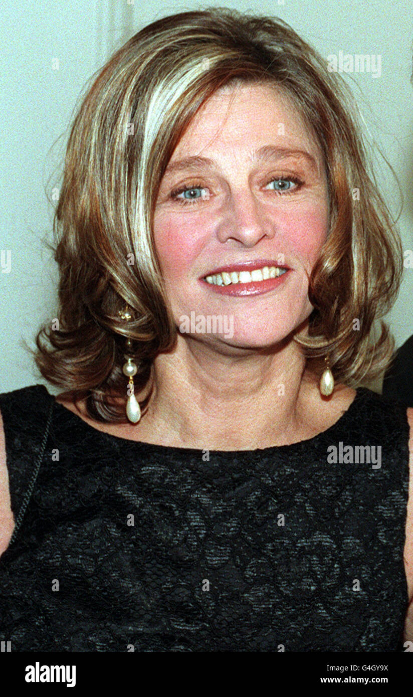 Julie christie portrait hi-res stock photography and images - Alamy