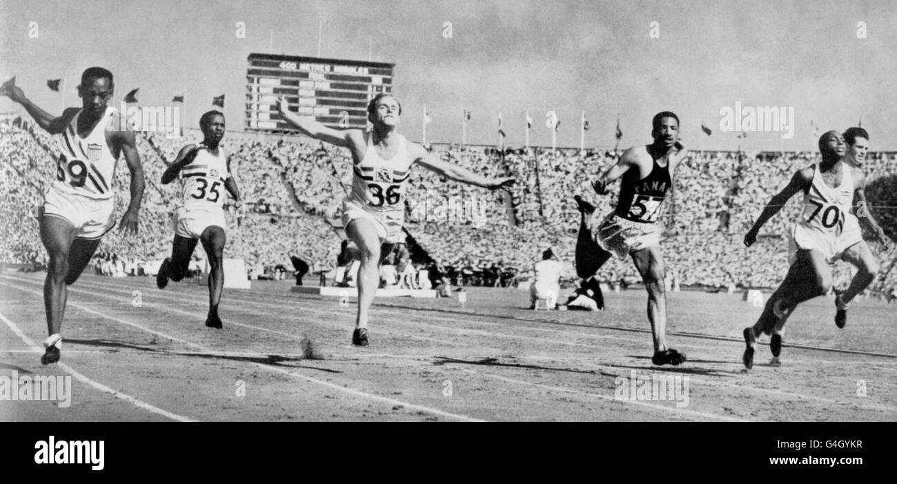 100 meter dash hi-res stock photography and images - Alamy