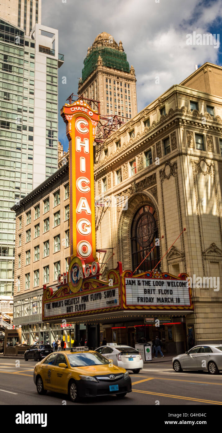 CHICAGO - MARCH 22: The famous Chicago Theater on State Street on March ...