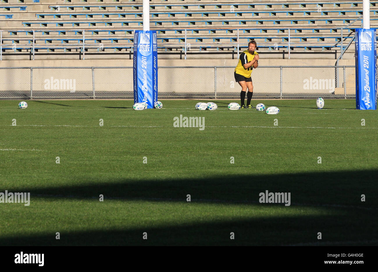 Carisbrook stadium hi-res stock photography and images - Alamy