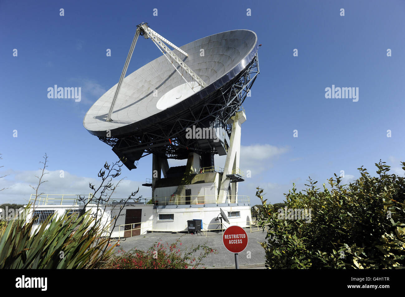 Arthur satellite goonhilly hi-res stock photography and images - Alamy