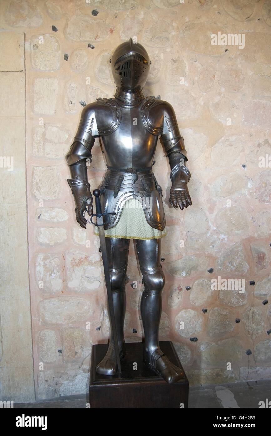 Full body armor hi-res stock photography and images - Alamy