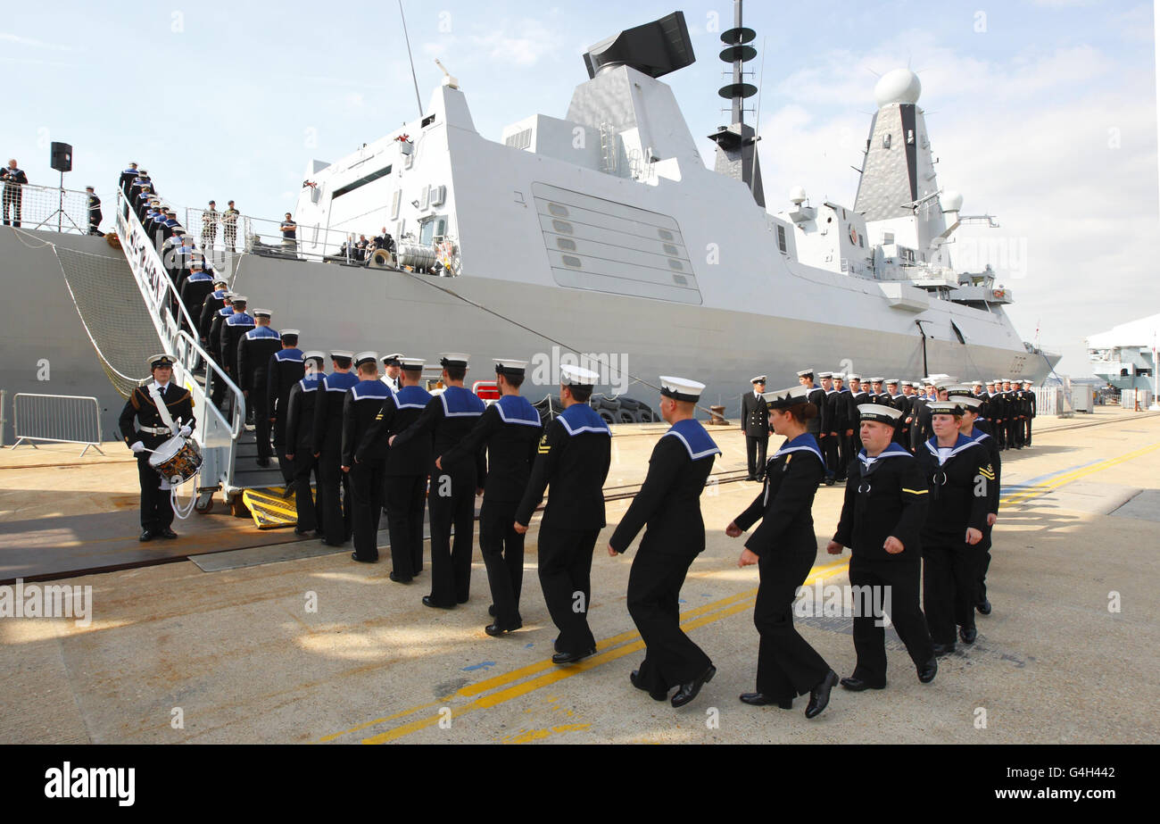 The crew of the Royal Navy's newest warship, the Type 45 Destroyer HMS ...