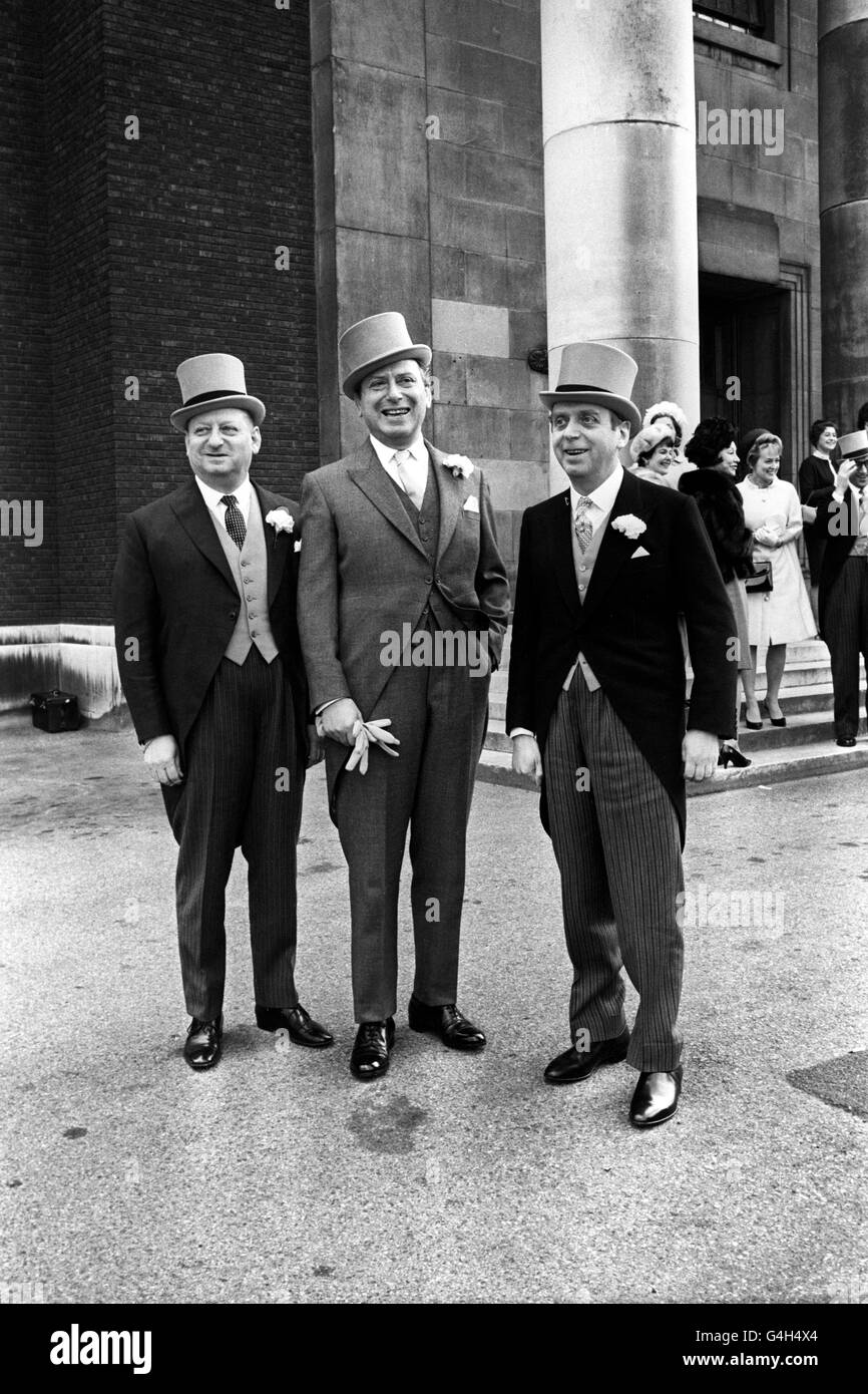 1960s wedding hi-res stock photography and images - Alamy