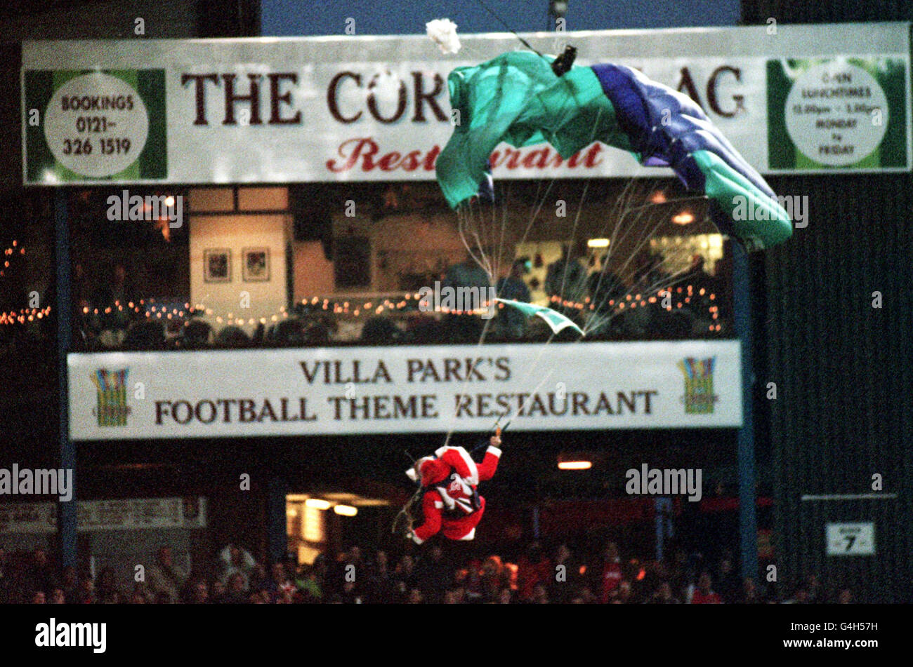 Who was dressed as a nurse hi-res stock photography and images - Alamy